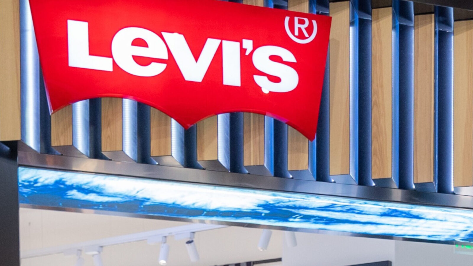 Levi’s®️ expande su presencia en Ecuador | Dolce Vita